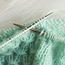 How to Knit the Smock Stitch | Melody's Makings